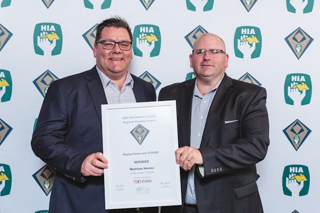 Metricon wins HIA awards for display homes in Queensland and Victoria.