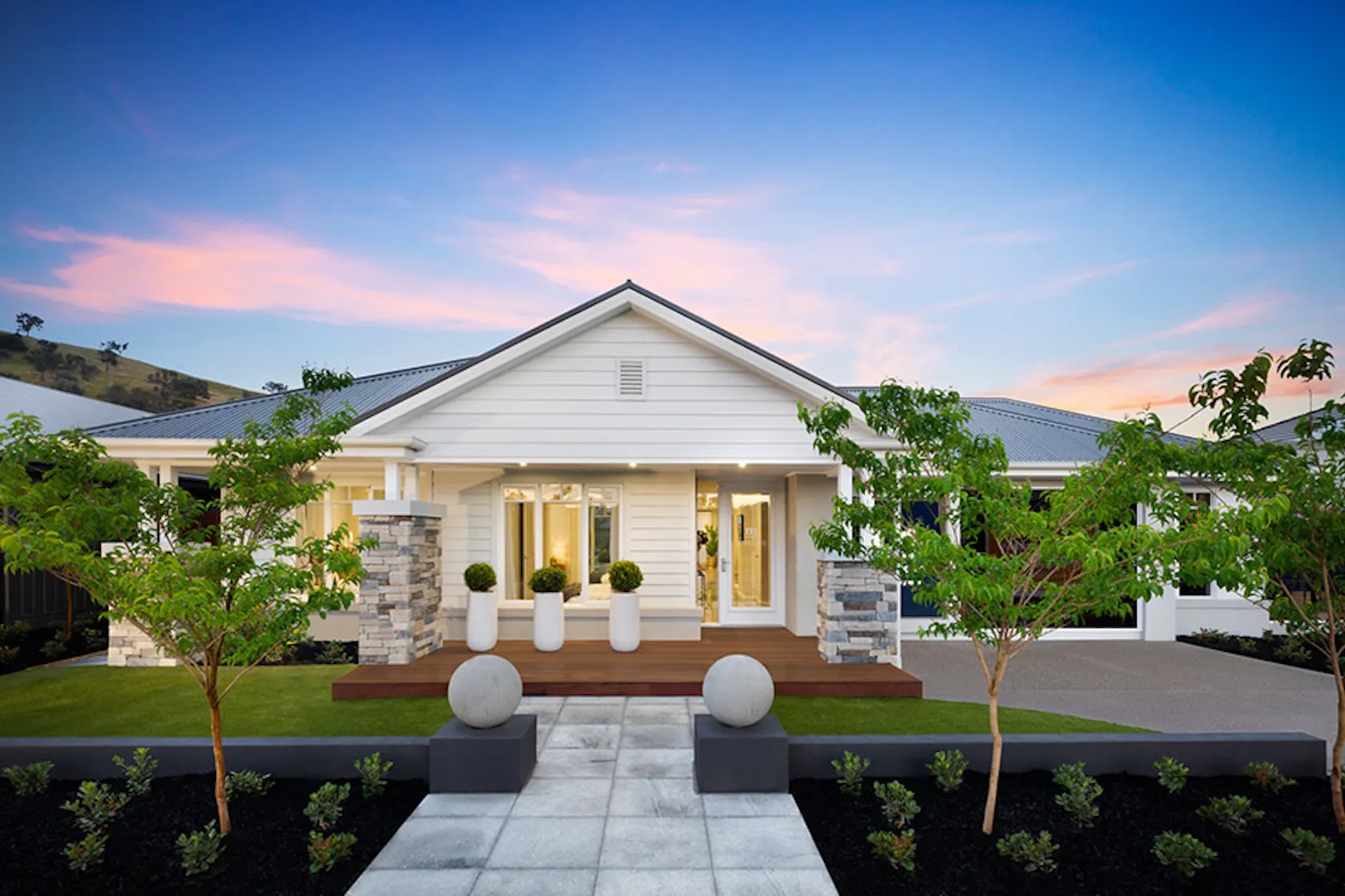 House Facade Ideas – Enhance Your Home's Exterior Design