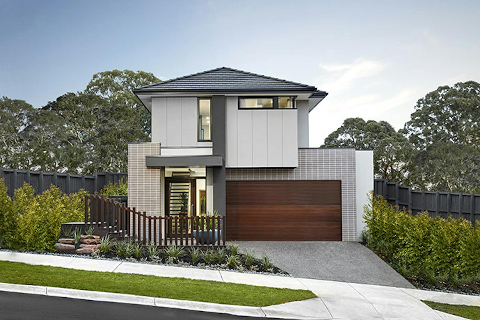 Unique Split-Level Home Solutions for Challenging Blocks