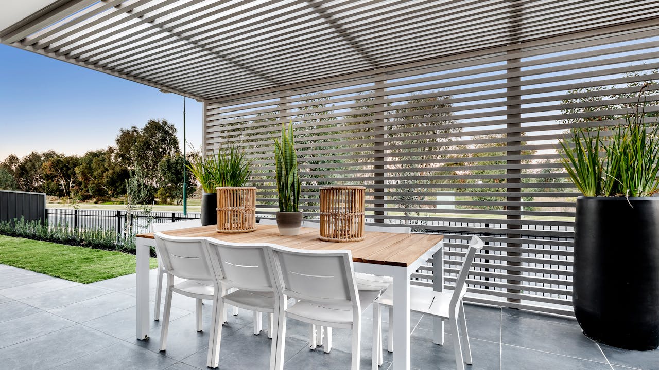 The Amira Home Design In Melbourne - Metricon Homes