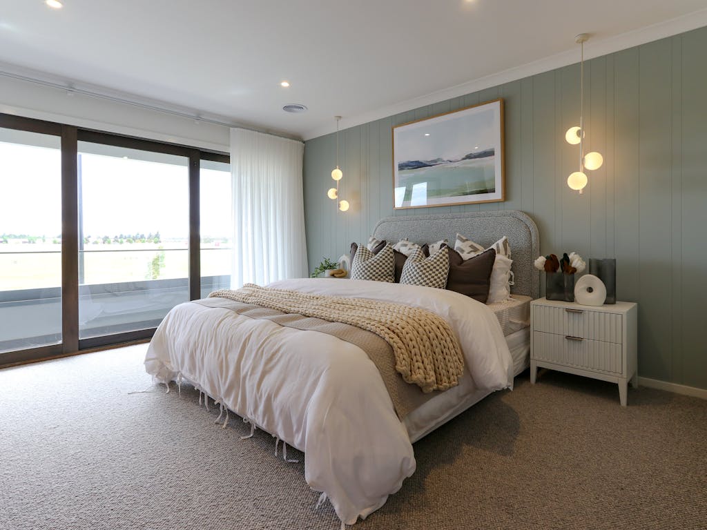 Display Homes in VIC Regional - Weir Views Exford Waters