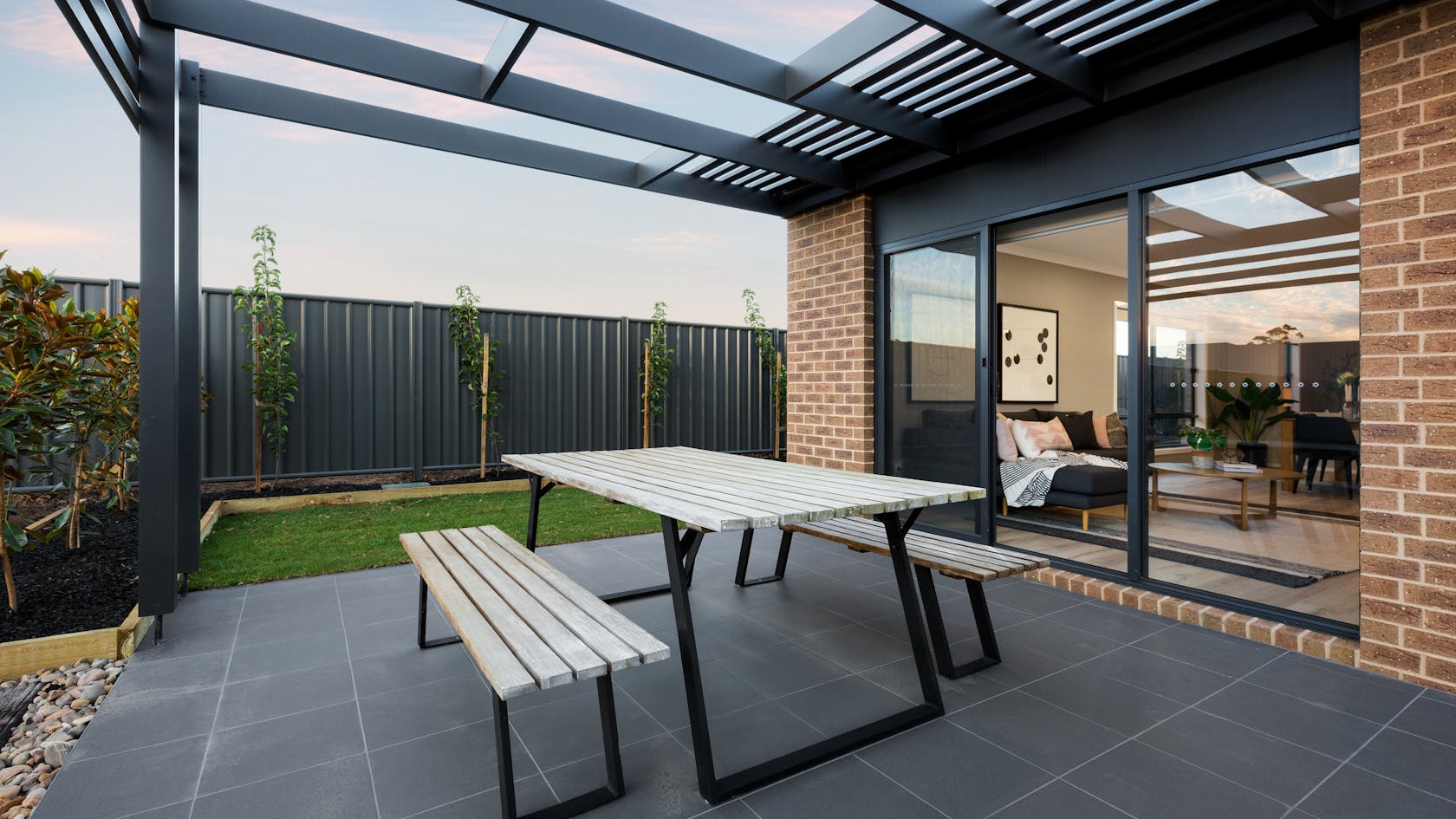 Tulloch House Design for Narrower Melbourne Blocks