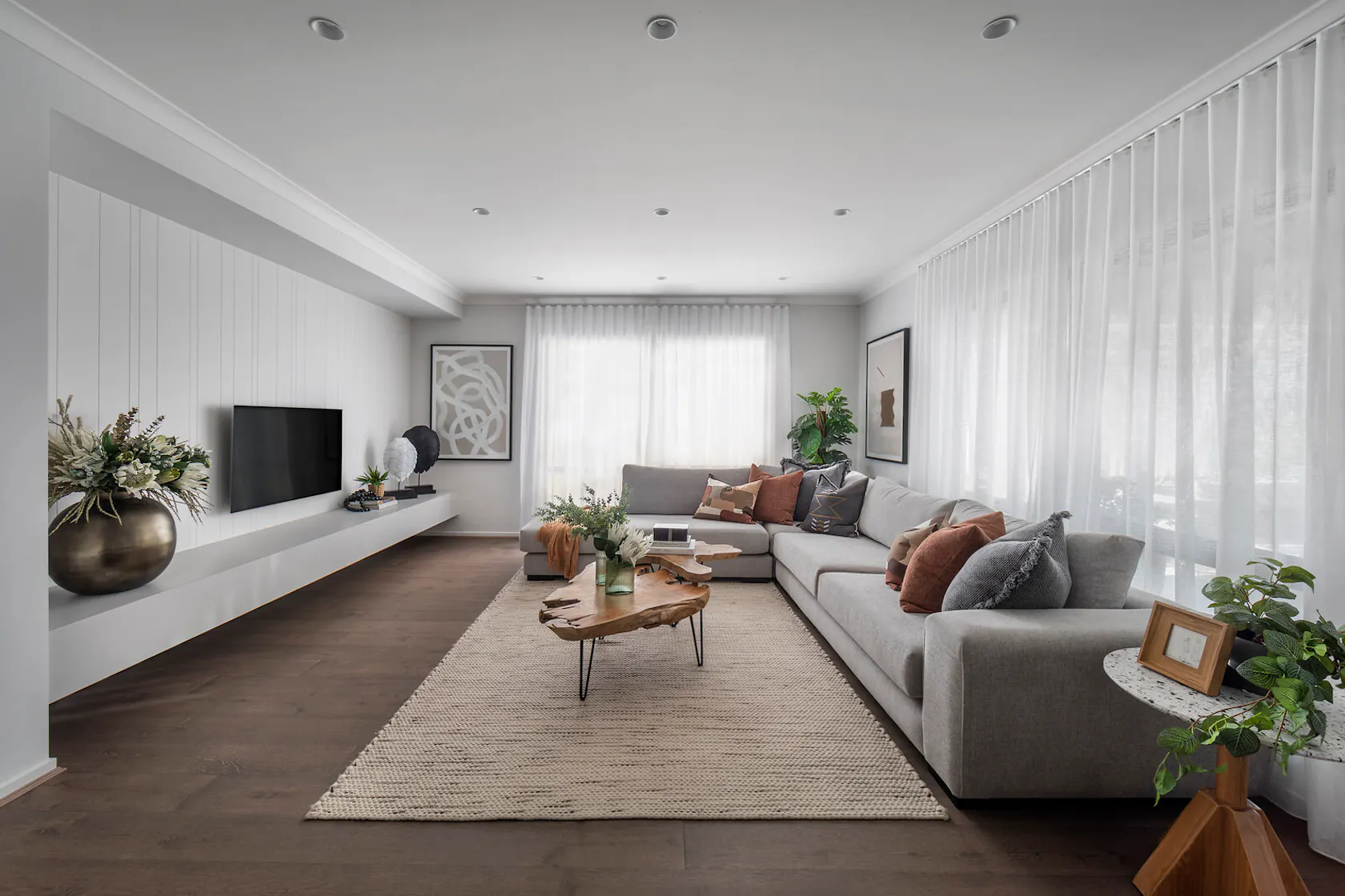 Coolest Colours to Brighten Your Home This Year